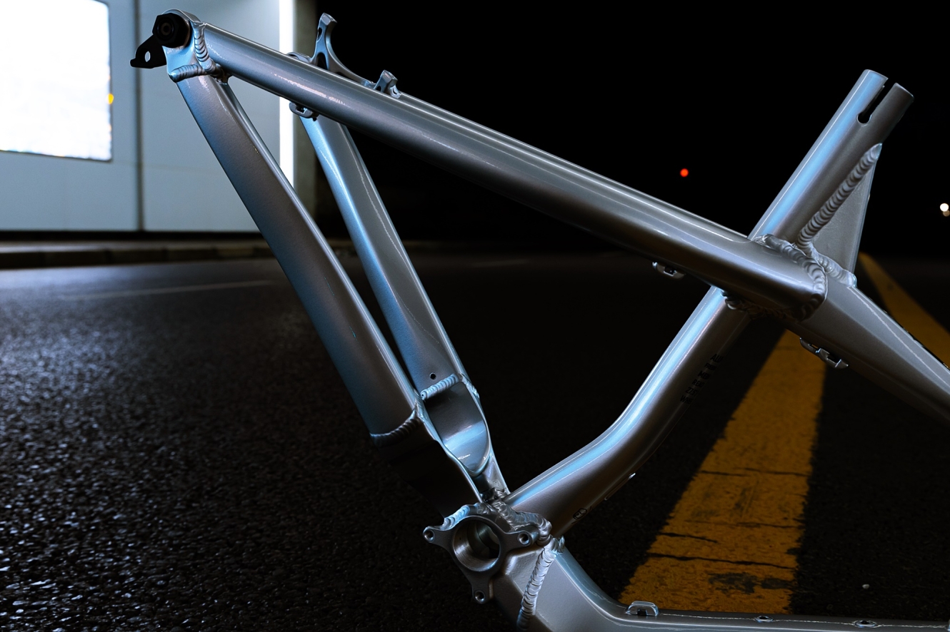 Fresh drop - Hornet Pro frame | Dartmoor-bikes